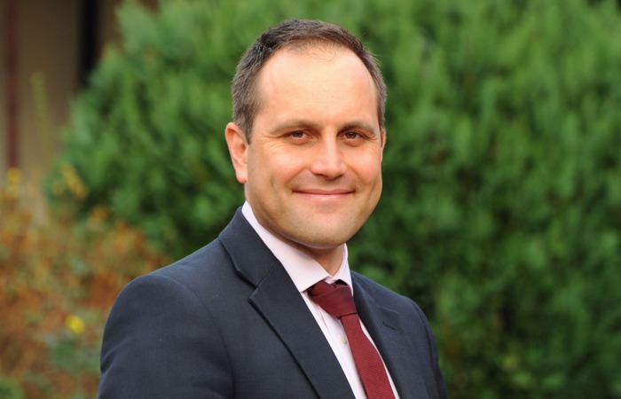 Welcome to Sir Isaac Newton Sixth Form