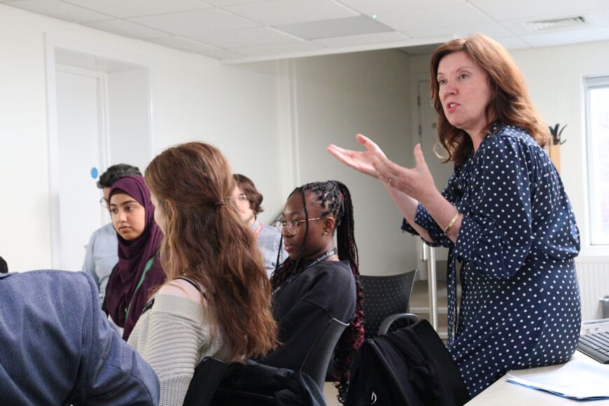 Children’s Commissioner Chairs Maths Roundtable at Sir Isaac Newton ...